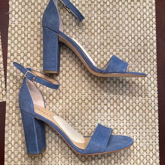 Ivanka Trump | Shoes | Ivanka Trump Sandals | Poshmark